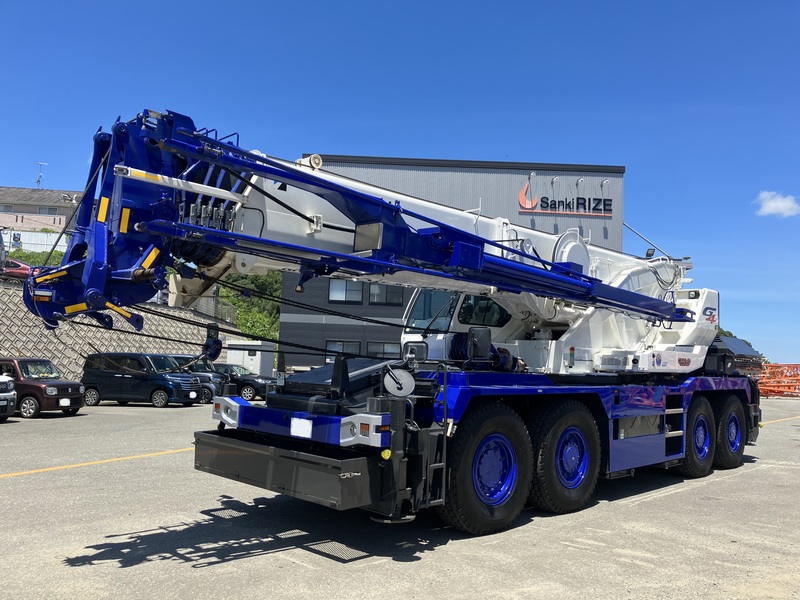 GR700N2 - RTC(ラフタークレーン) | 株式会社サンキライズ