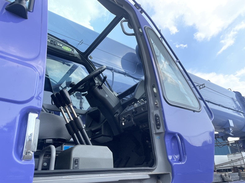 GR700N1 - RTC(ラフタークレーン) | 株式会社サンキライズ